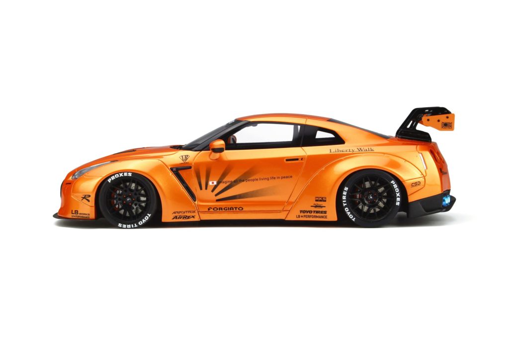 LB Nissan GTR R35 - Model car collection - GT SPIRIT