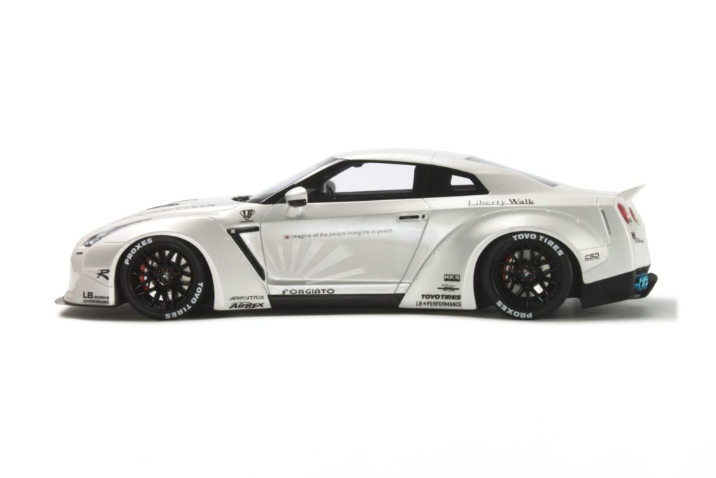 LB Performance Nissan GT-R - Model car collection - GT SPIRIT