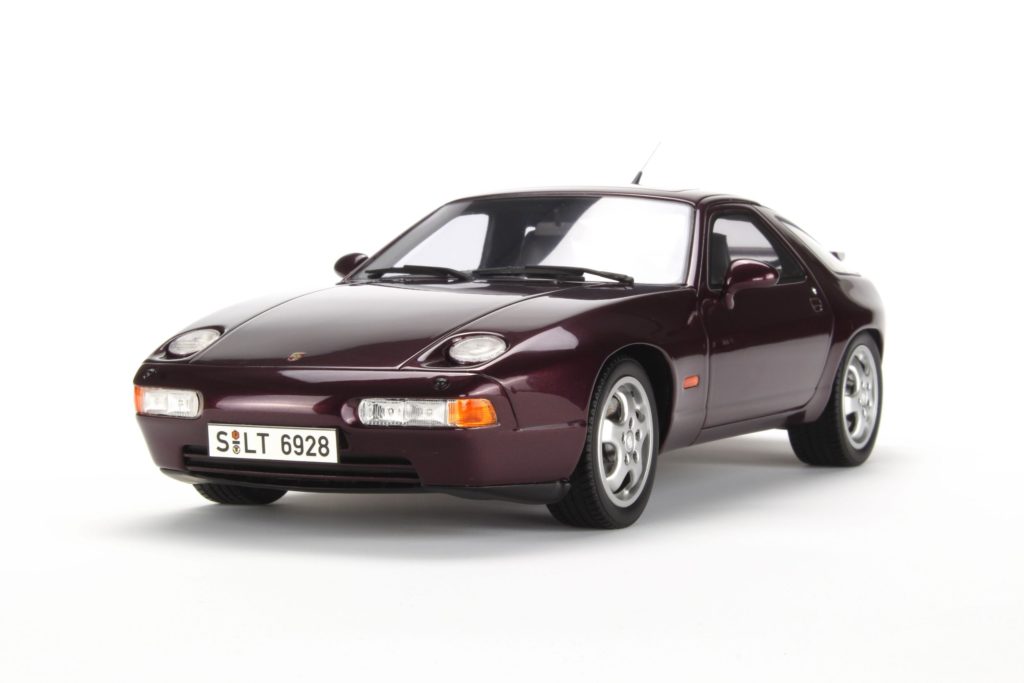 Porsche 928 GTS - Model car collection - GT SPIRIT