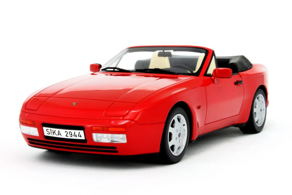 Porsche 944 S2 Cabriolet - Model car collection - GT SPIRIT