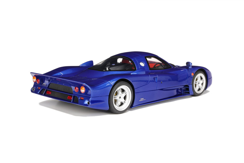 Nissan R390 GT1 Road Car - Model car collection - GT SPIRIT